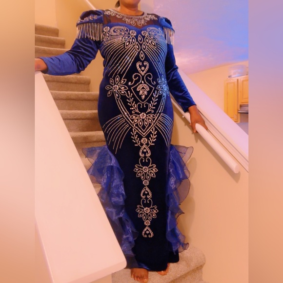 Lioness | Dresses | Turkey Navy Blue Maxi Long Sleeves Luxury Dress ...